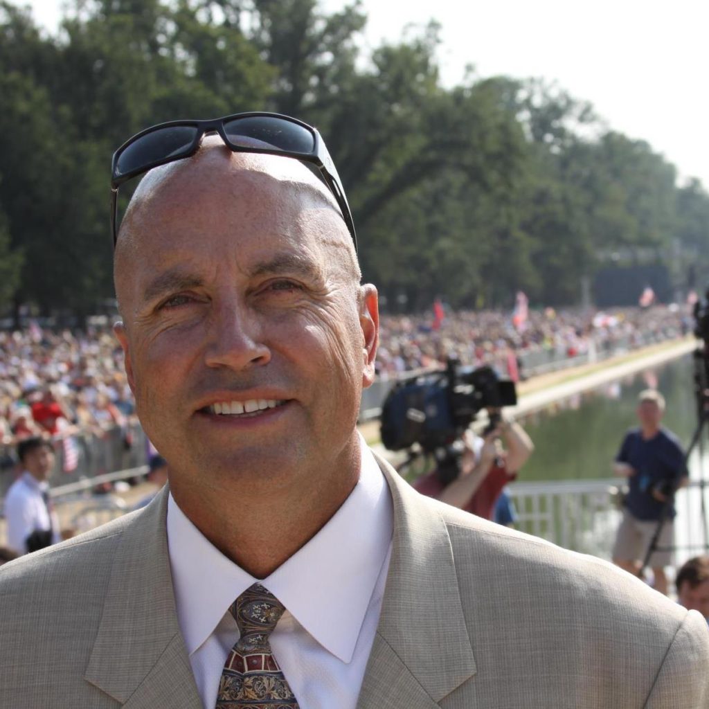 How to Grow From 1,000 to 5,000 • Senior Pastor Brian Jones